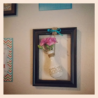 Cole's Crafts: DIY Framed Flower Vase!