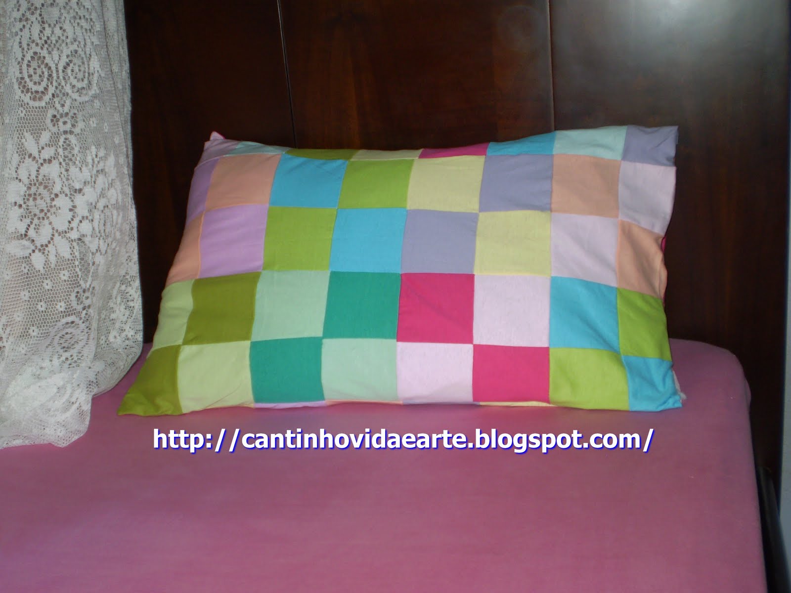 Cantinho Vida e Arte: Fronha em Patchwork