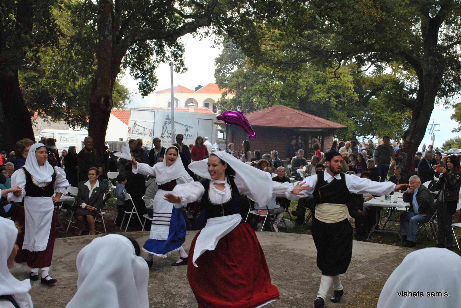 vlahata samis ΚΕΦΑΛΟΝΙΑ: Το πανηγύρι στα Θέματα.