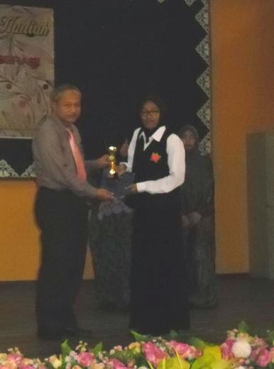 Speed Smk Tun Ismail Hari Penyampaian Hadiah Ppki Smk Tun Ismail 2014