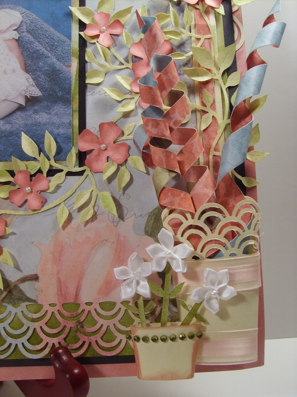 Heartedly Handcrafted: Flower and Vine Scrapbook Layout
