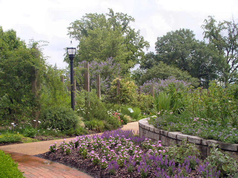 Walkabout with Becky: The Atlanta Botanical Garden