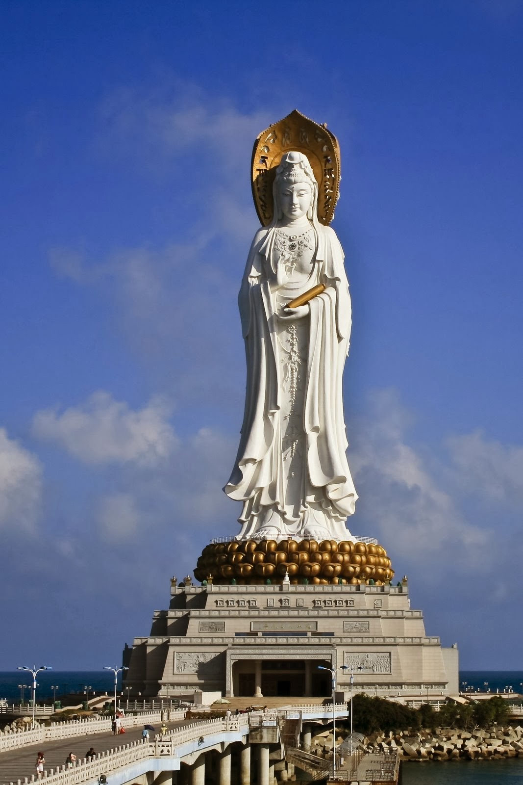 Pinceladas Actuales: Guan Yin del Mar