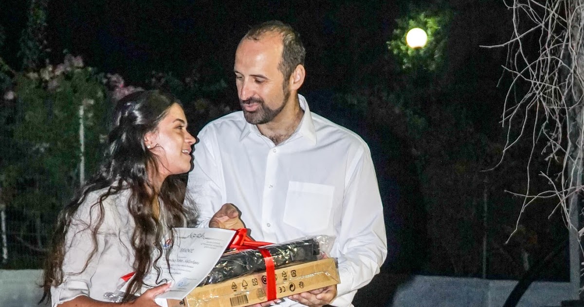 SADENTREPESE-ΣΑΔΕΝΤΡΕΠΕΣΑΙ !!!: ΟΙ ΑΡΙΣΤΟΥΧΟΙ ΜΑΘΗΤΕΣ ΠΟΥ ΒΡΑΒΕΥΘΗΚΑΝ ...