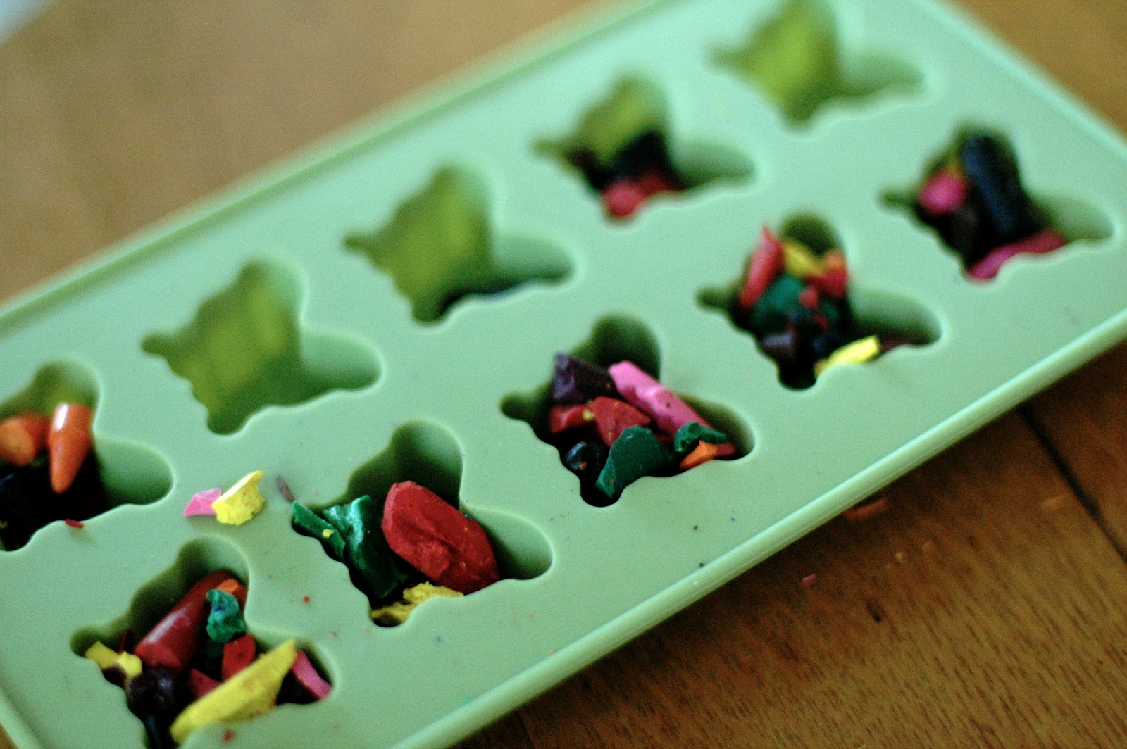 create (with kids): molded crayons - FreshlyPlanted