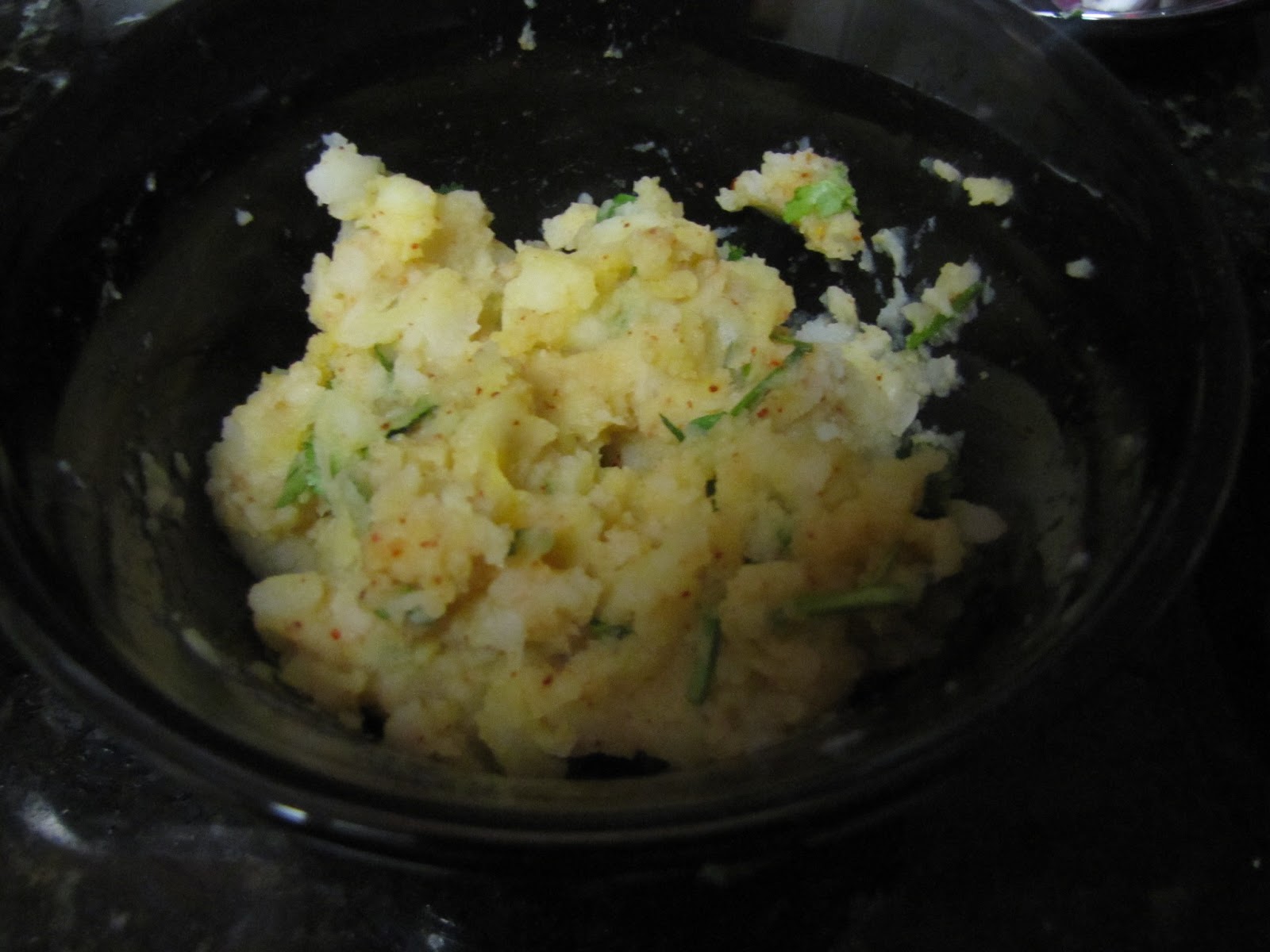 Potato Bonda | Urulai Kizhangu Bonda |Nithya's Nalabagam