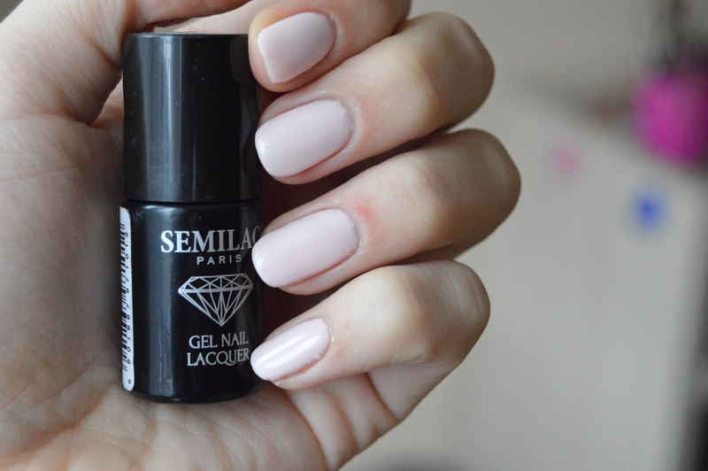 szuszu-styles: Lakier Hybrydowy Semilac 032 - Mleczny Róż