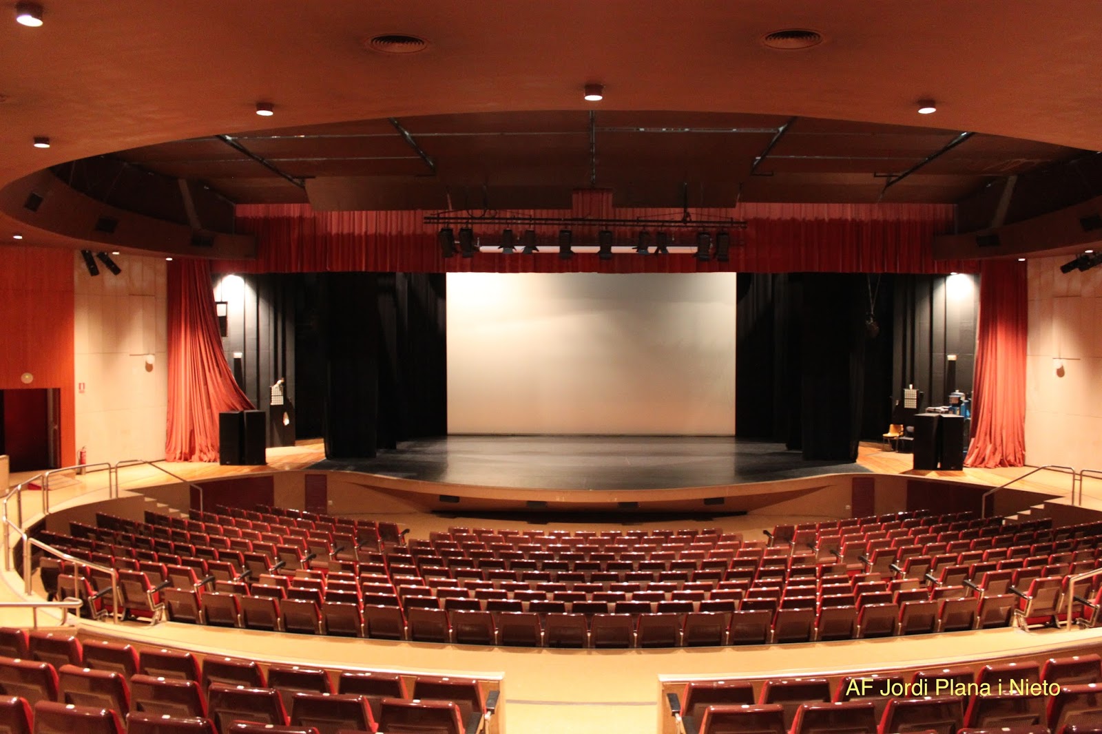 Passejant per Terrassa: CENTRE CULTURAL TERRASSA