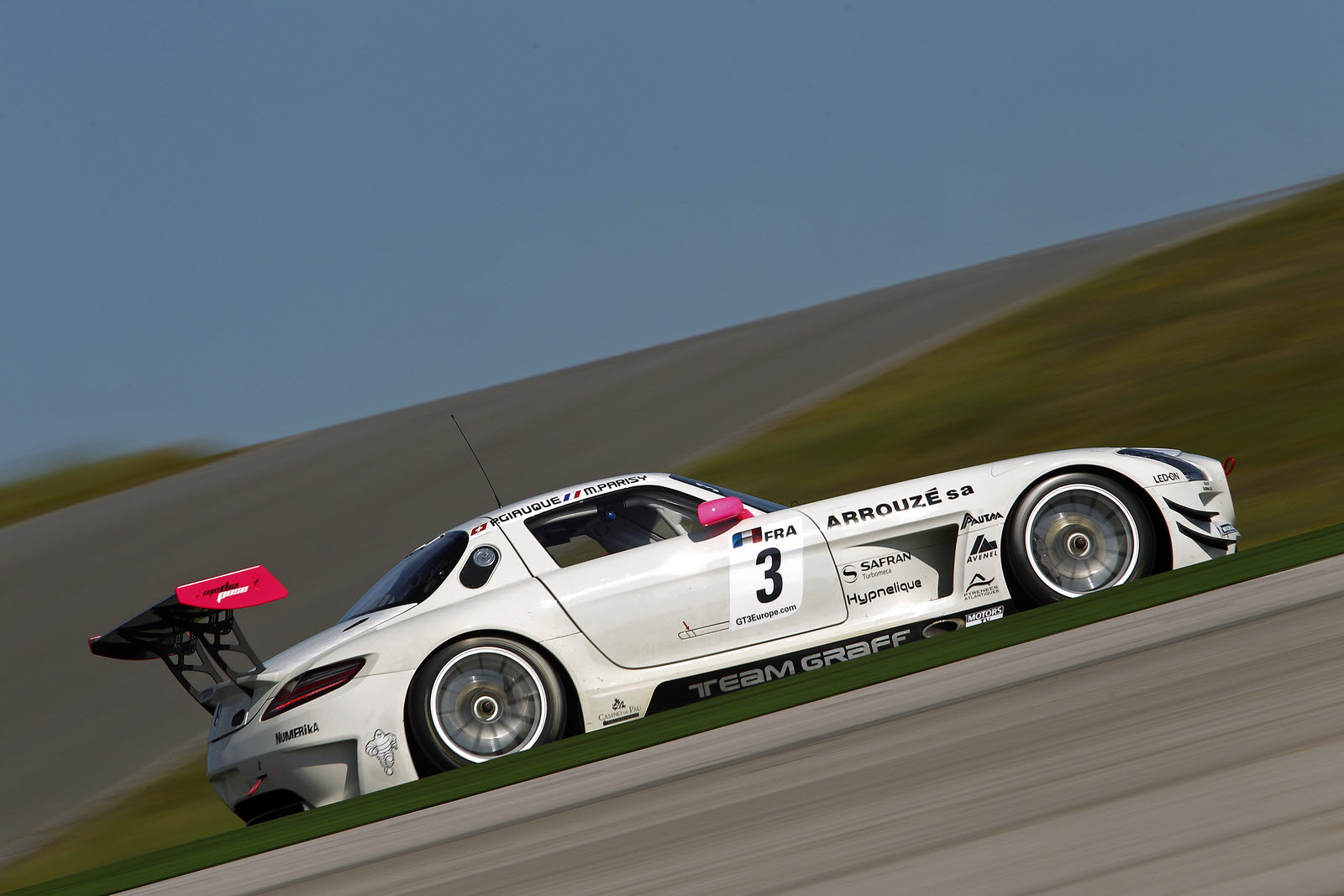 2011 FIA GT3 European : BMW and Audi win season opener at Algarve