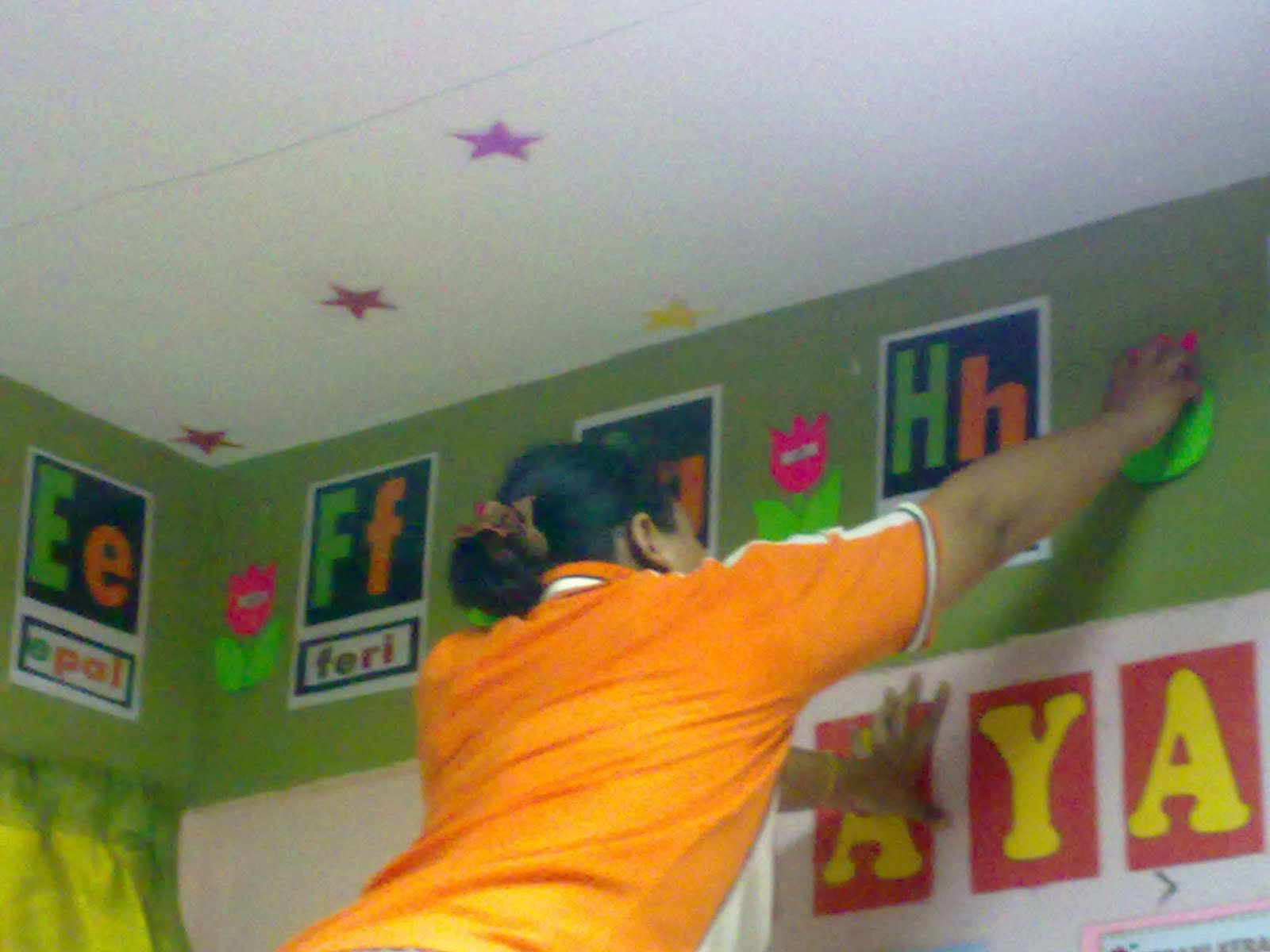 © Pradidik SKP8 ( F ): Menampal nama-nama Nabi.