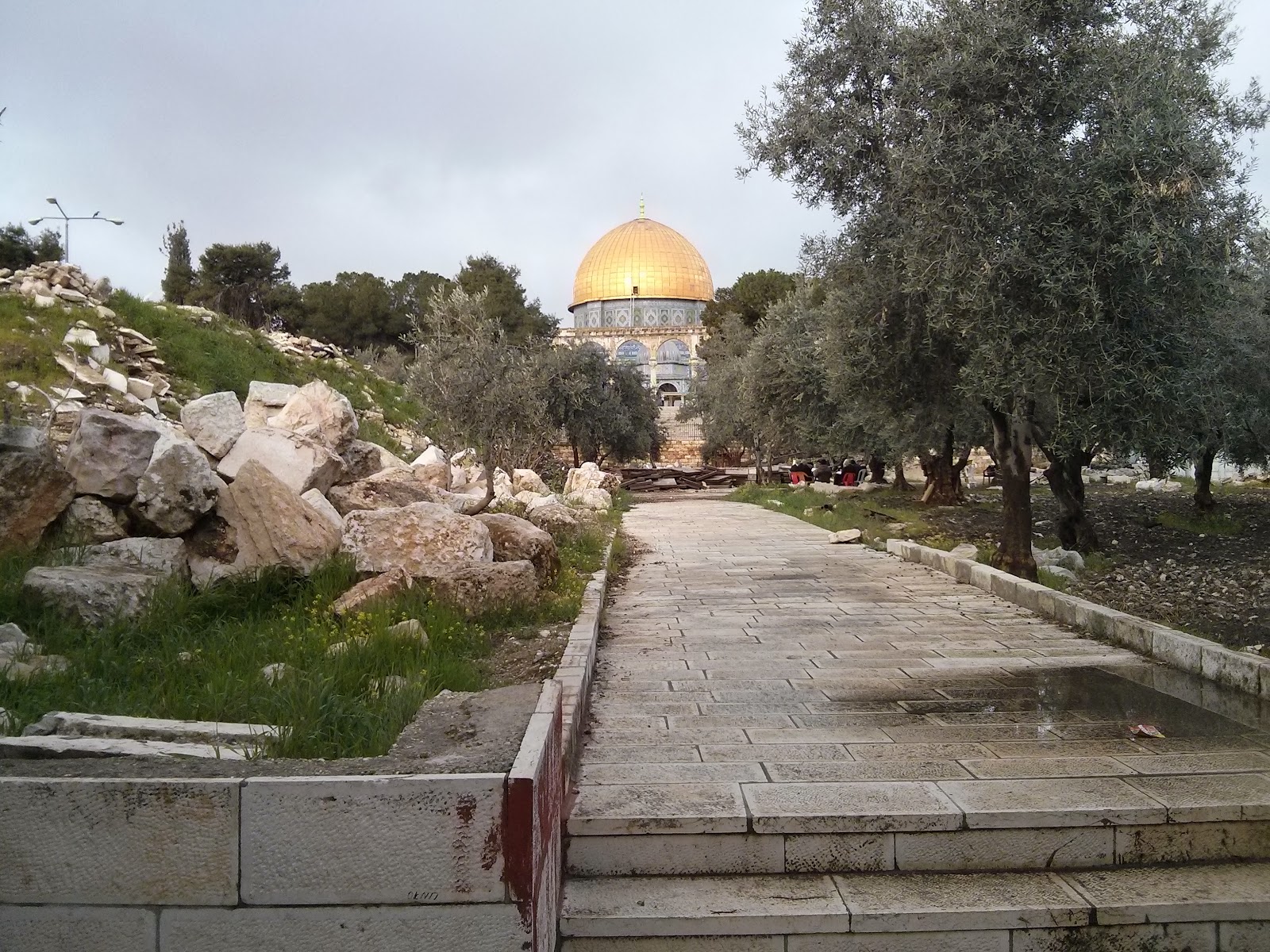 Life in Israel: today's visit to Har Habayit