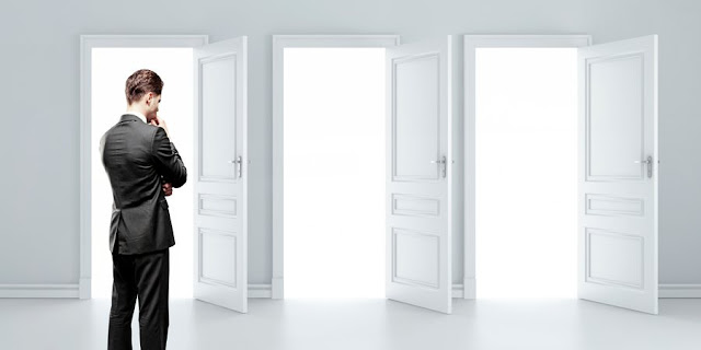 AUTOCRATIK: Three Doors