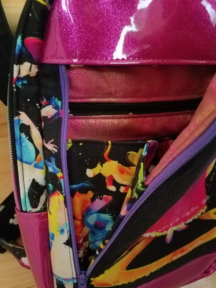 Tiger in a Tornado: Silhouette Speedwell Sling Bag (Blue Calla)