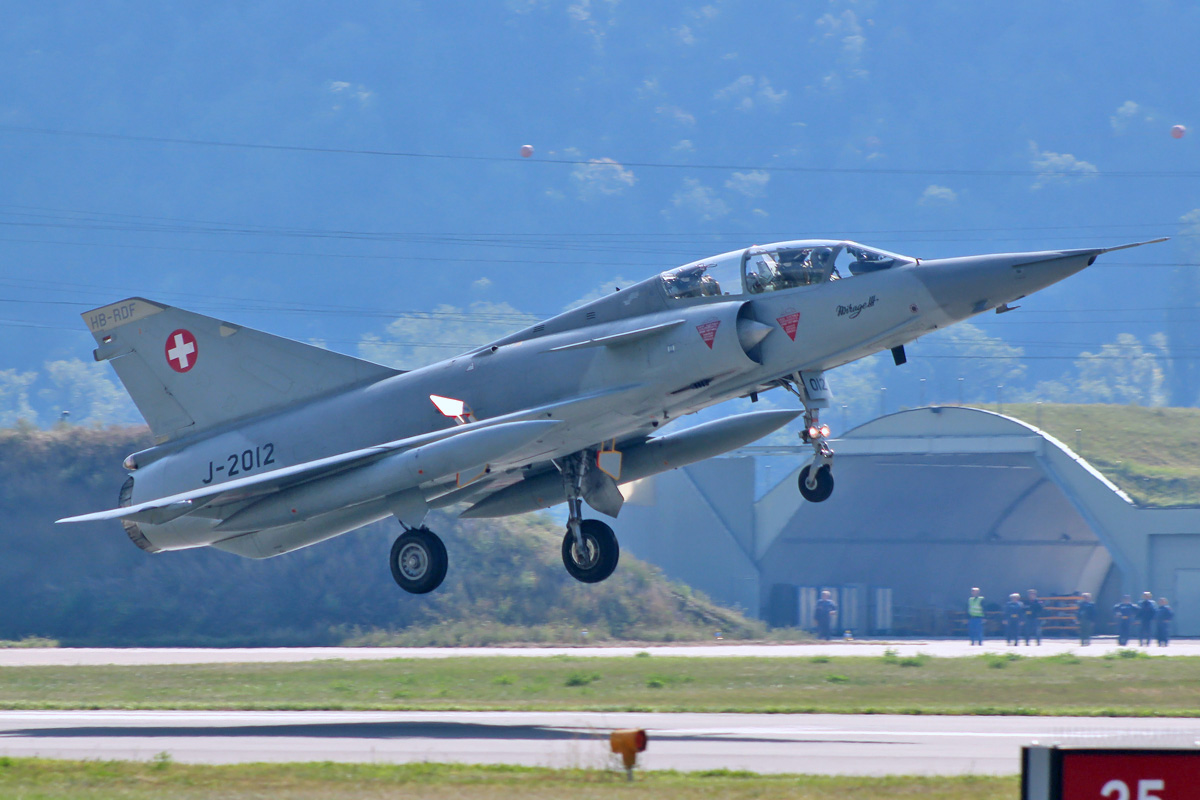 Eastwings: Mirage III DS * Espace Passion * Swiss Air Force c/s * HB-RDF