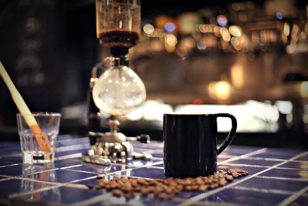 This Is Coffee: Syphon Brewing Guide