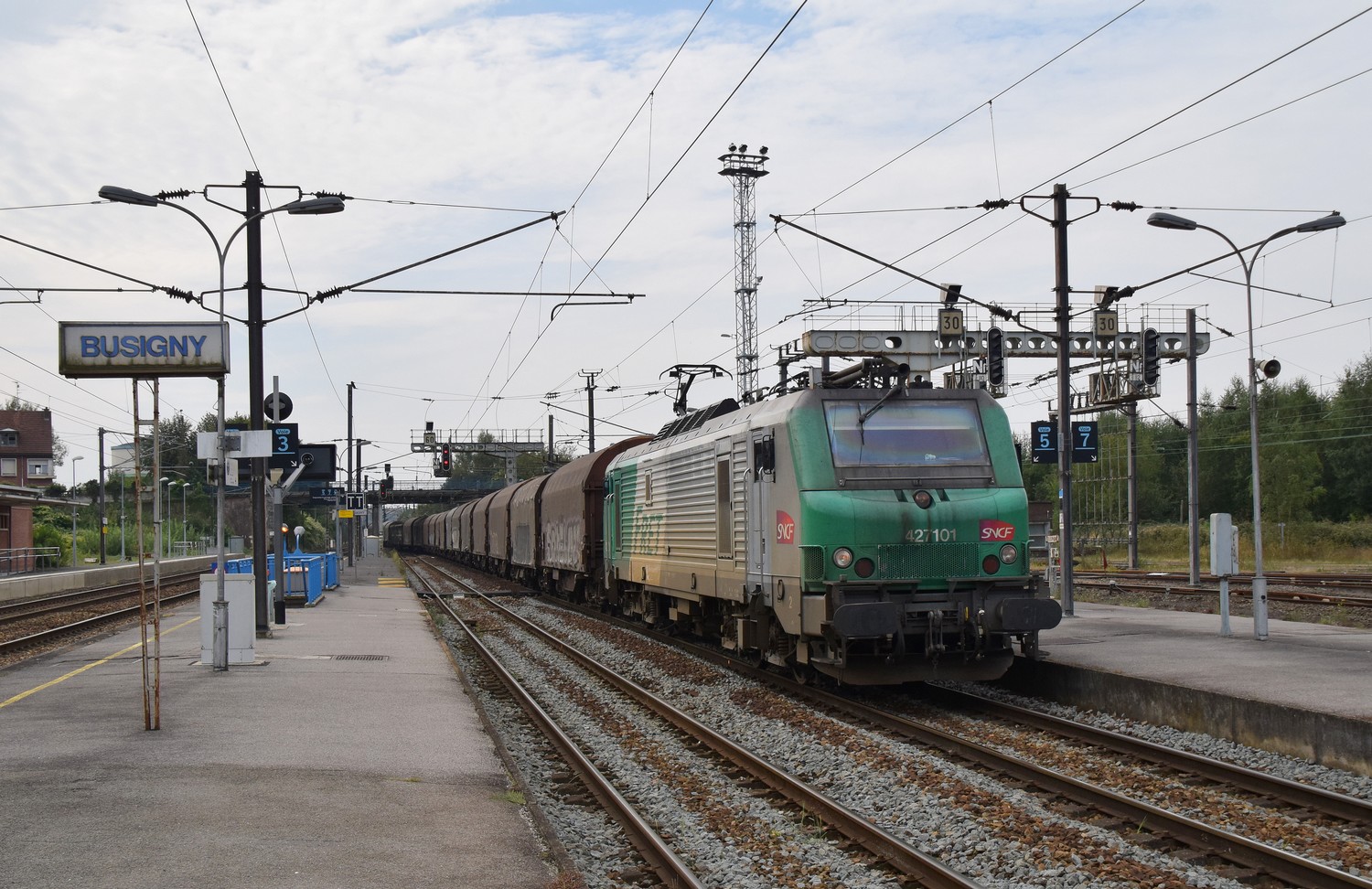 LA PASSION DU TRAIN: A Busigny avec Sylvain le 22 Septembre