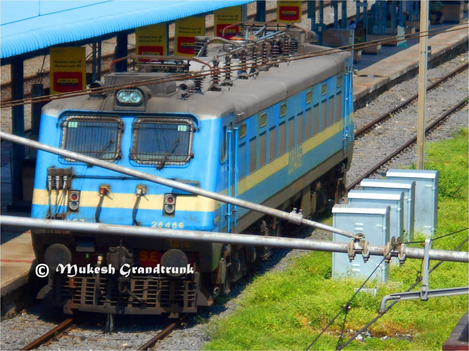 Indian Locomotives: WAG 7 28486 resting at BPA
