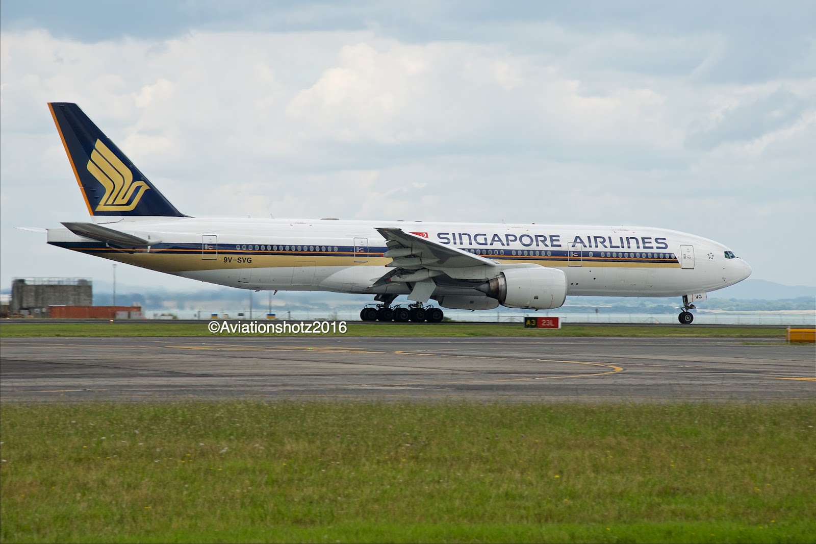 Aviationshotz: Singapore Airlines B777-200ER, 9V-SVG
