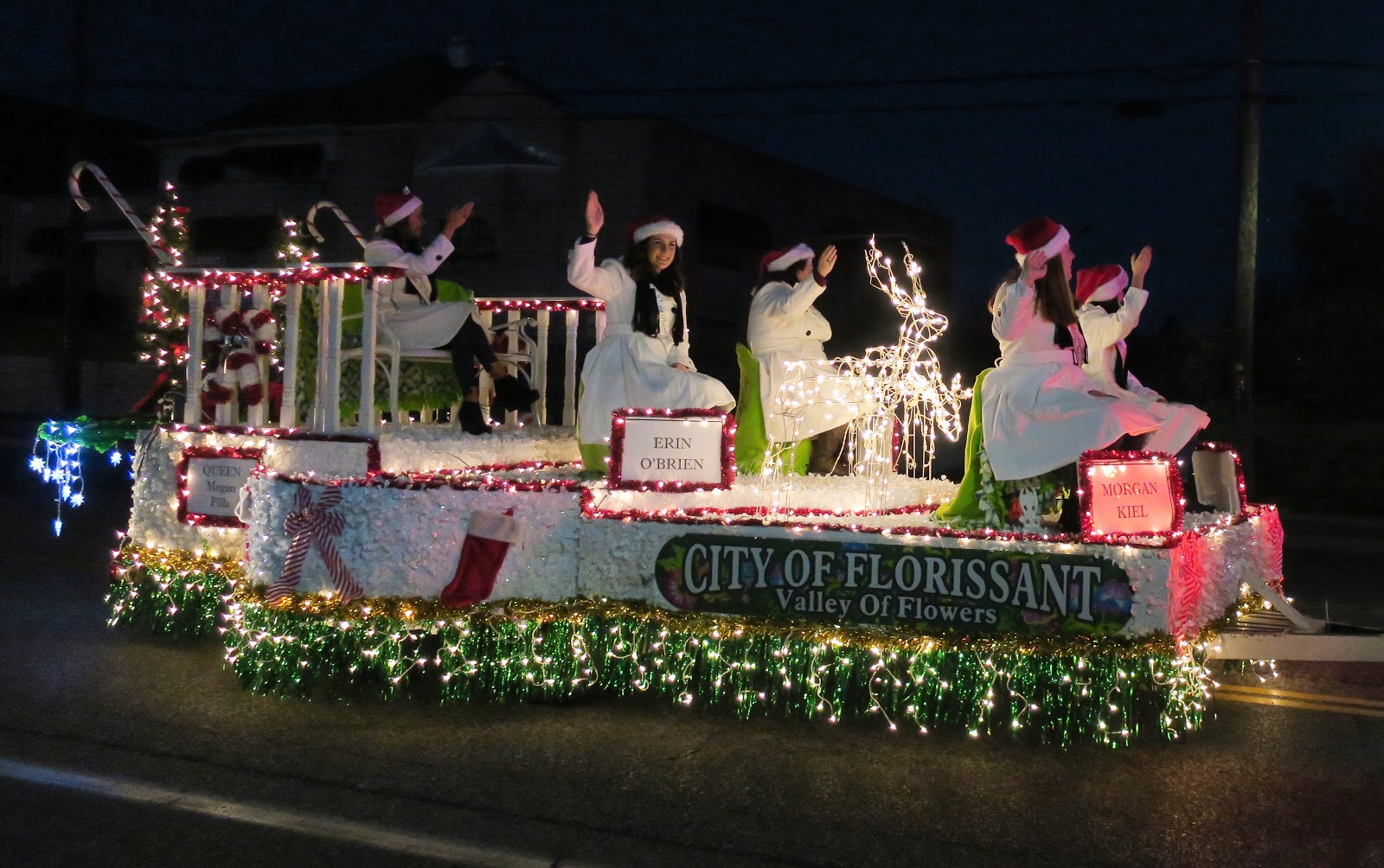 Living Rootless: Ferguson: Northern Lights Christmas