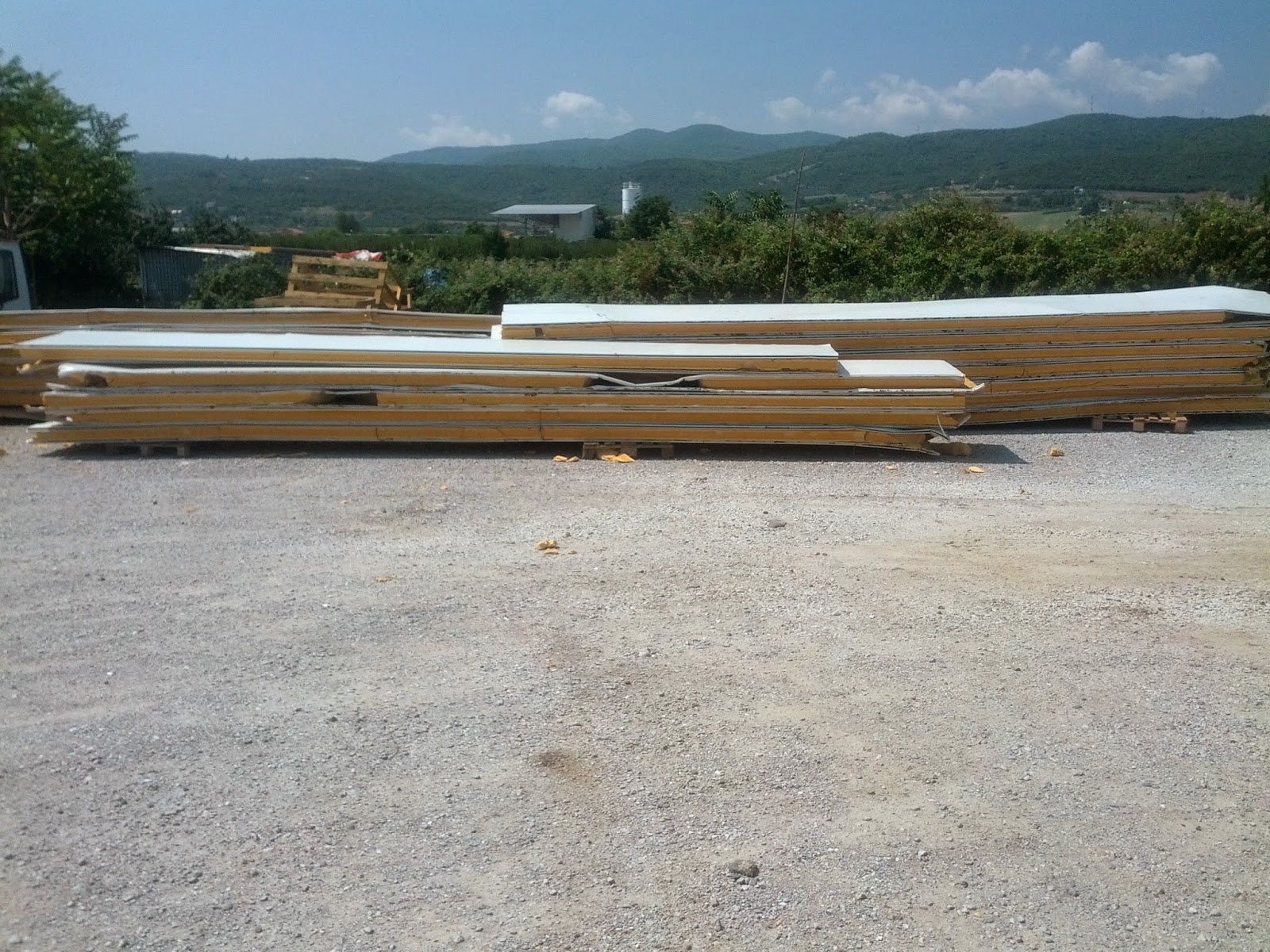 Used Items: Πανελ πολυουρεθανης για πλαγιοκαλυψη