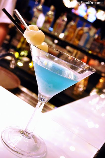 CHASING FOOD DREAMS: Cristallo di Luna, Pacific Regency Hotel Suites: A ...