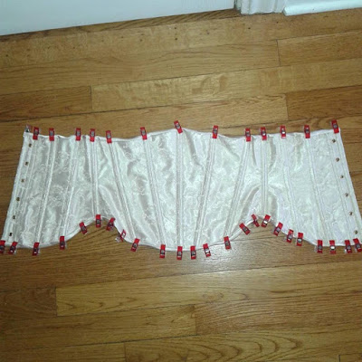 Seams Sew Retro: Ooh La La: Some Retro Sewing