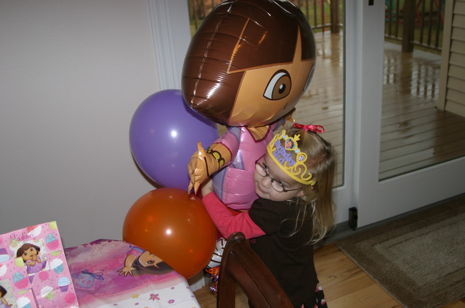 The Snyder Family: Molly's 3rd Birthday PARTY - Dora