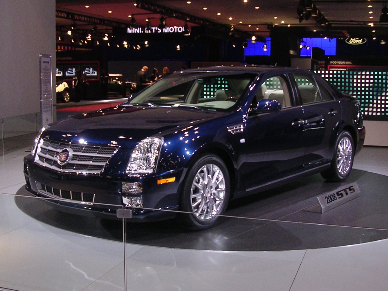 Interactive Magazine: 2010 Cadillac SLS