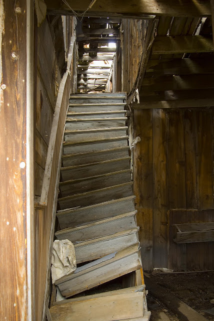ML Dollan Art & Photography: Comet, Montana - Revisitted