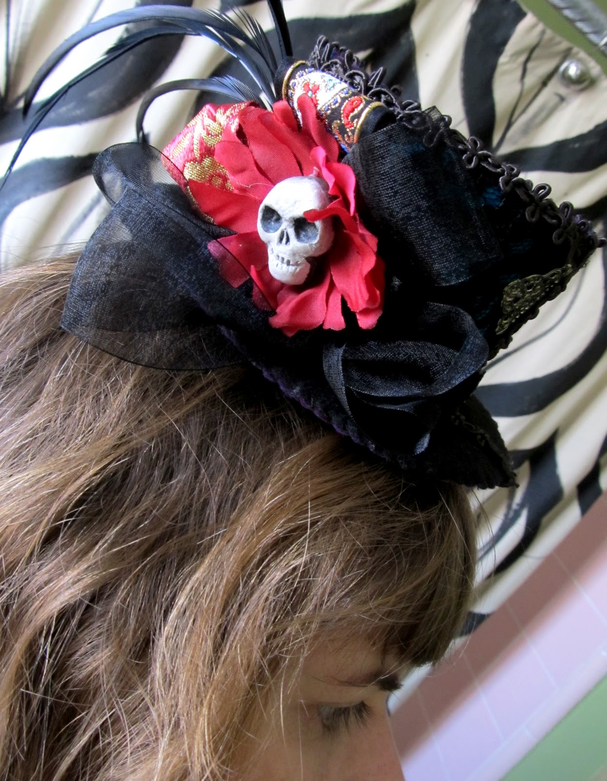 Enchanted Revolution: DYI Mini Top Hat