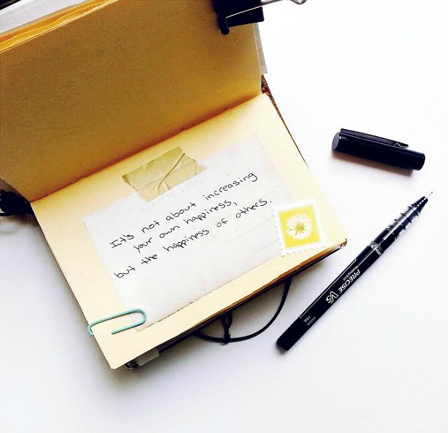 DIY Midori passport size inserts / Seaweed Kisses