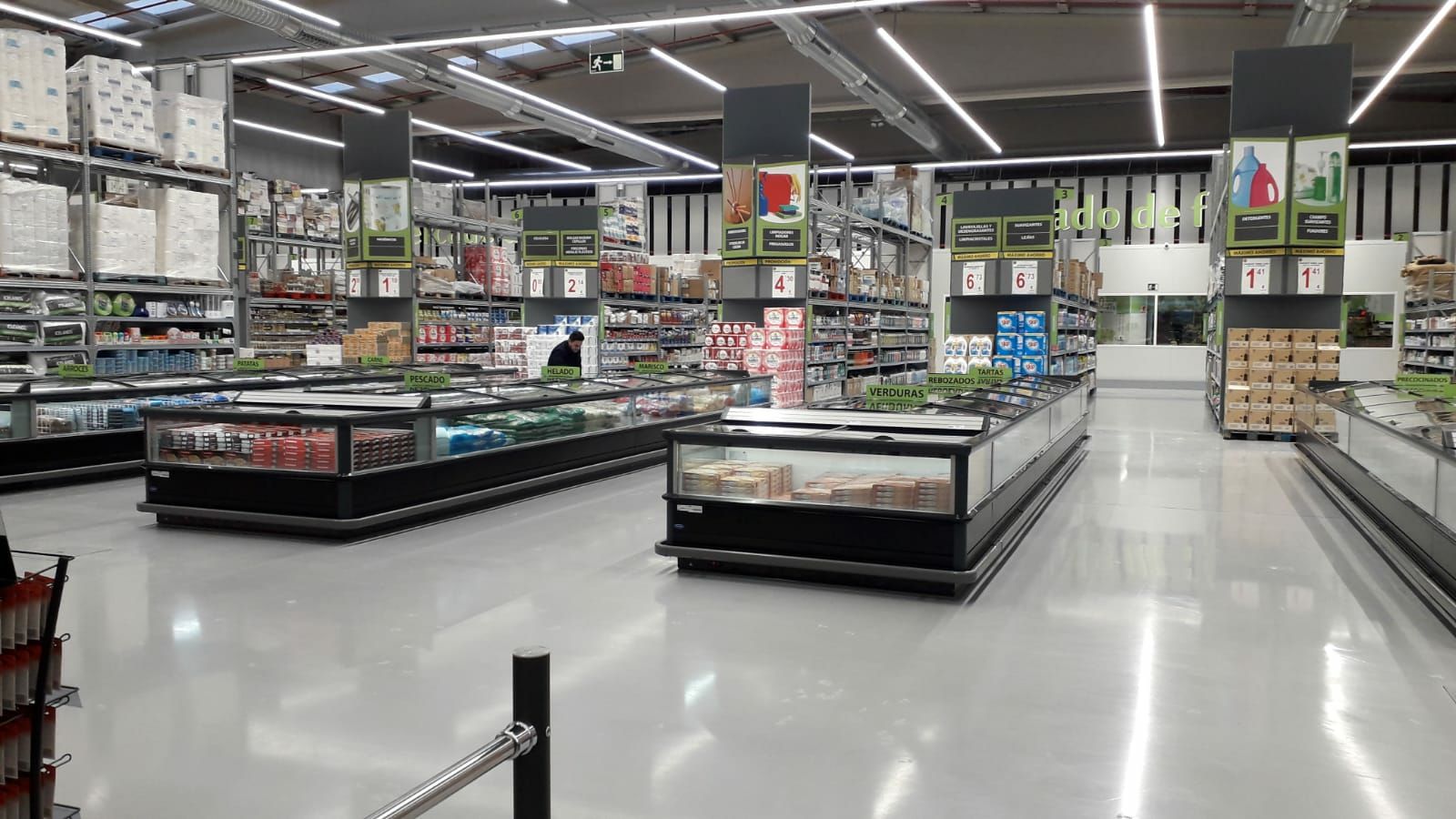 AMPA Miguel Delibes Parla: Apertura nuevo Hiper Usera Parla