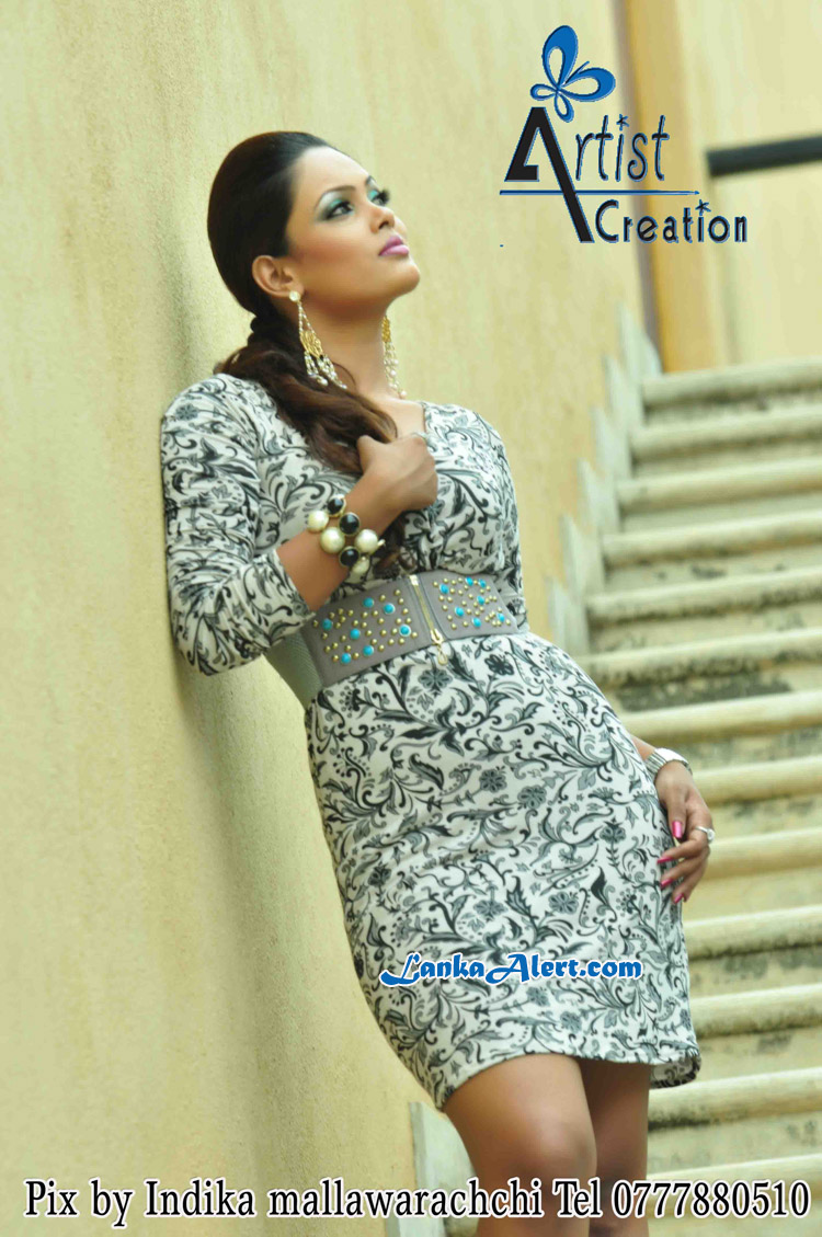 Gossip lanka - Srilankan Model: menaka peiris letest Image
