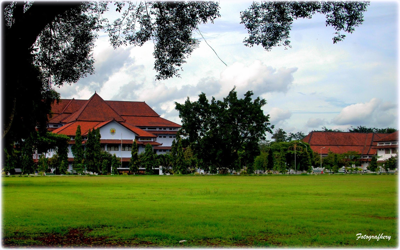 ARRMELODY CORNER: Keindahan Alun-alun Kajen Pekalongan