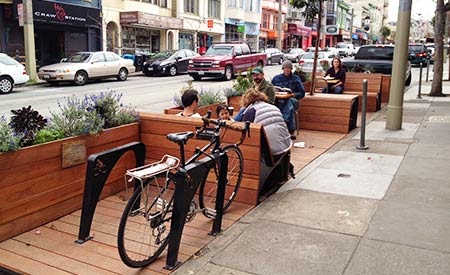 Parklets, os parques feitos de pallets nas ruas de São Paulo - Festa ...