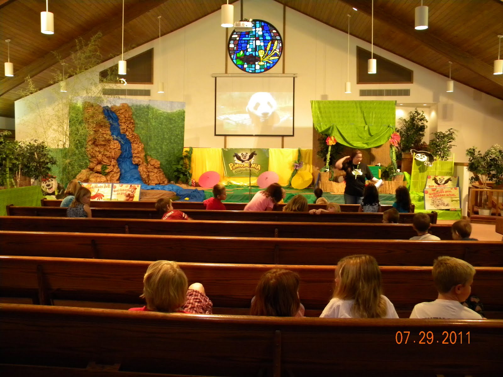 A Scouting Mom's Blog: Pandamania! VBS