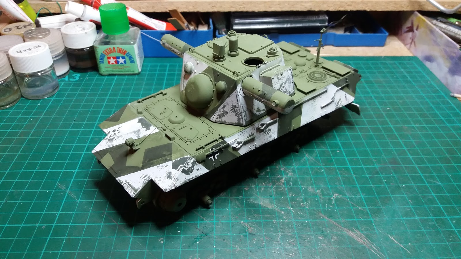 Andy King's Model Blog: Trumpeter E-50 with Heimdal turret