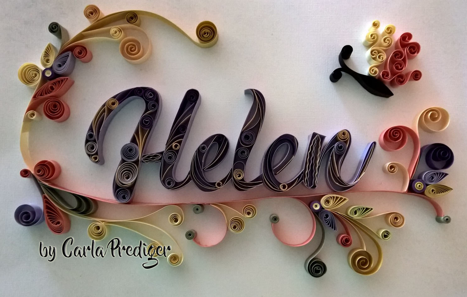 Carla Prediger: Lettering em Quilling