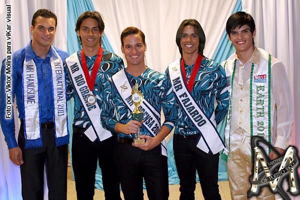 Mister Vega Baja named Mr. Prensa 2012 at Misters of Puerto Rico 2012 ...