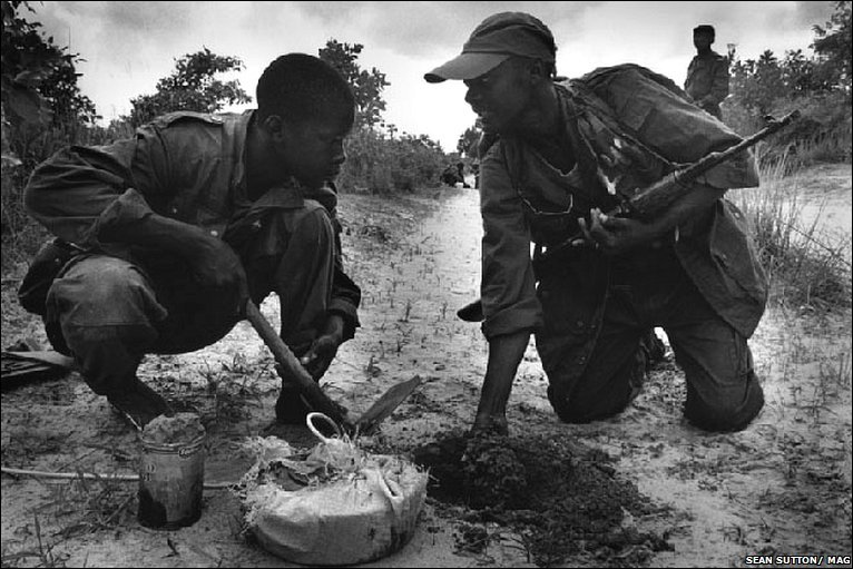 Dinge en Goete (Things and Stuff): This Day in History: Jun 22, 1989 ...