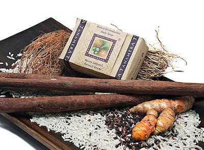 Mekchu Situ Sana Sini: Muktamad utk memilih Tanamera Postnatal Care Set