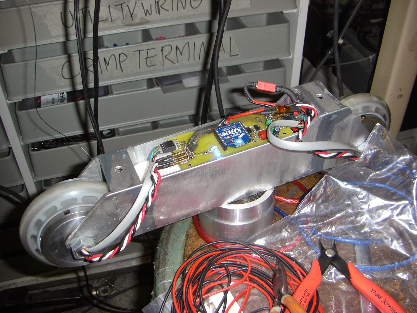 wackyboards: Electric Inline Skates