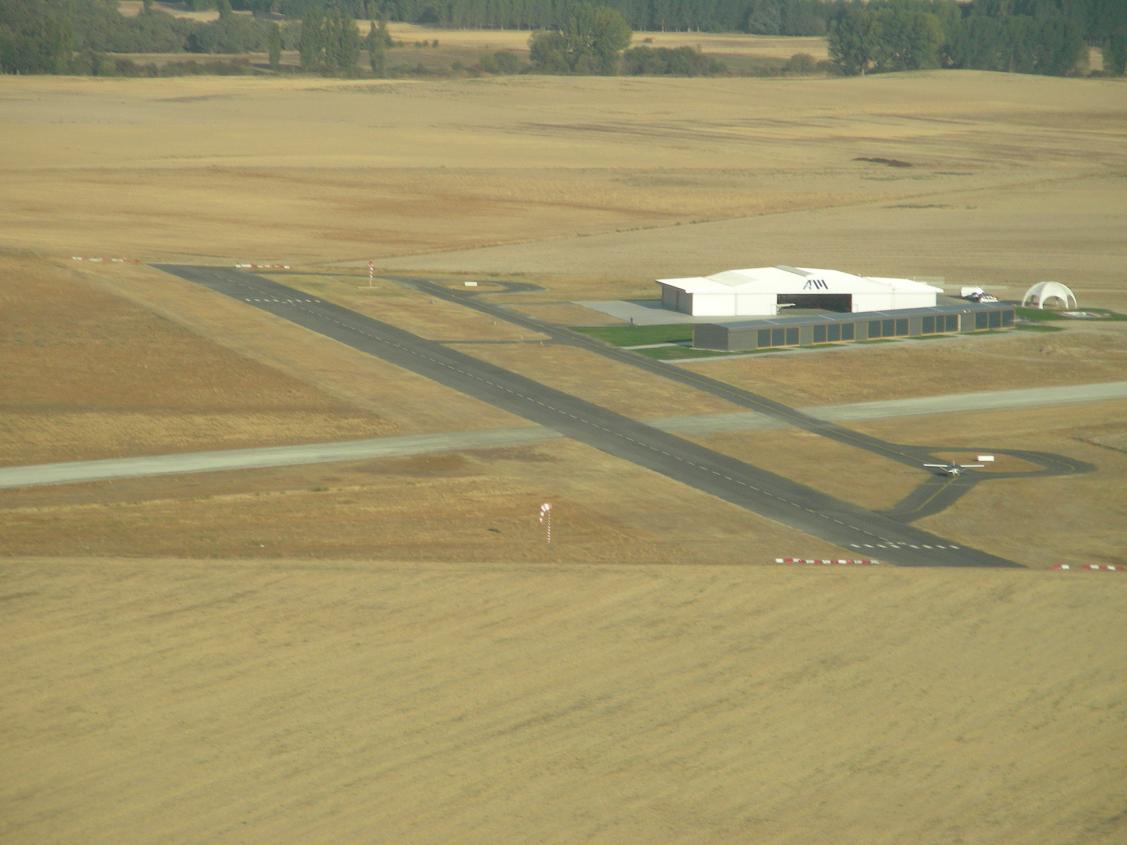 INSTRUCTOR DE VUELO: Marugán... siempre adelante // Marugán ... always ...