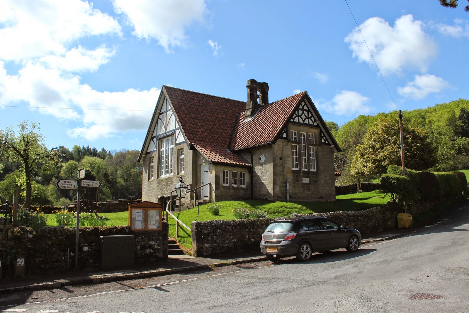 ANTECEDENT ARCHITECTURE: Houses of the North York Moors: Lastingham