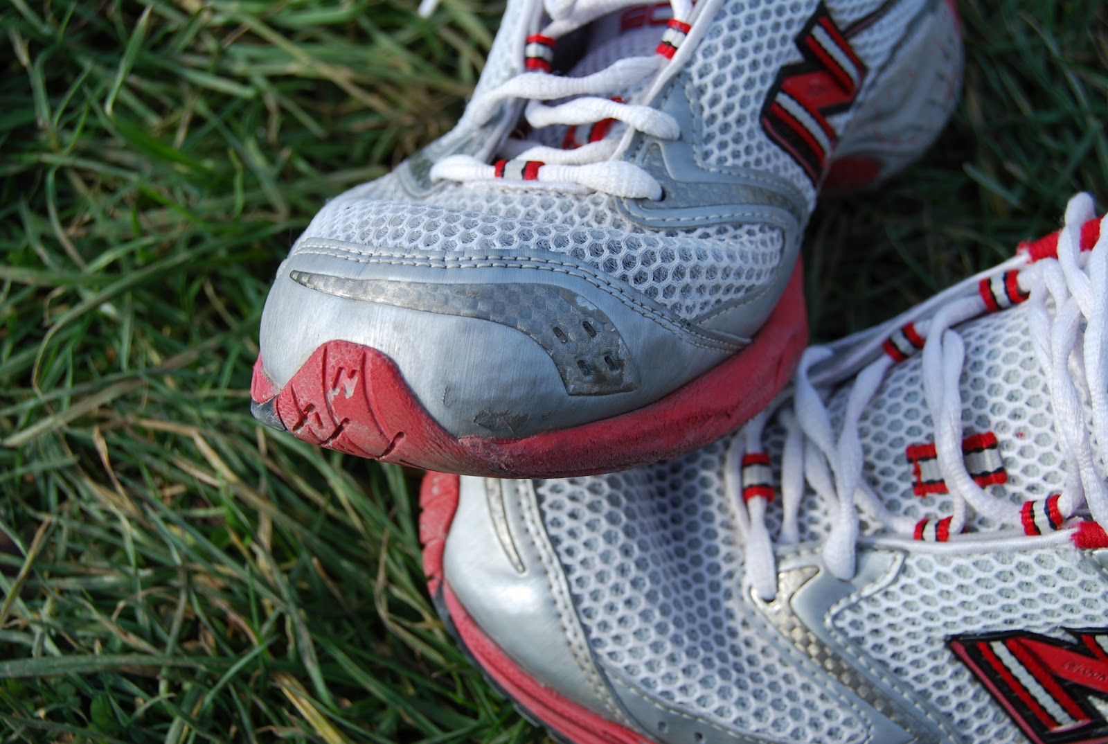 2 ayak 2 teker: New Balance 903