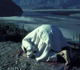 Sujud (Sajdah) Wallpapers - Articles about Islam