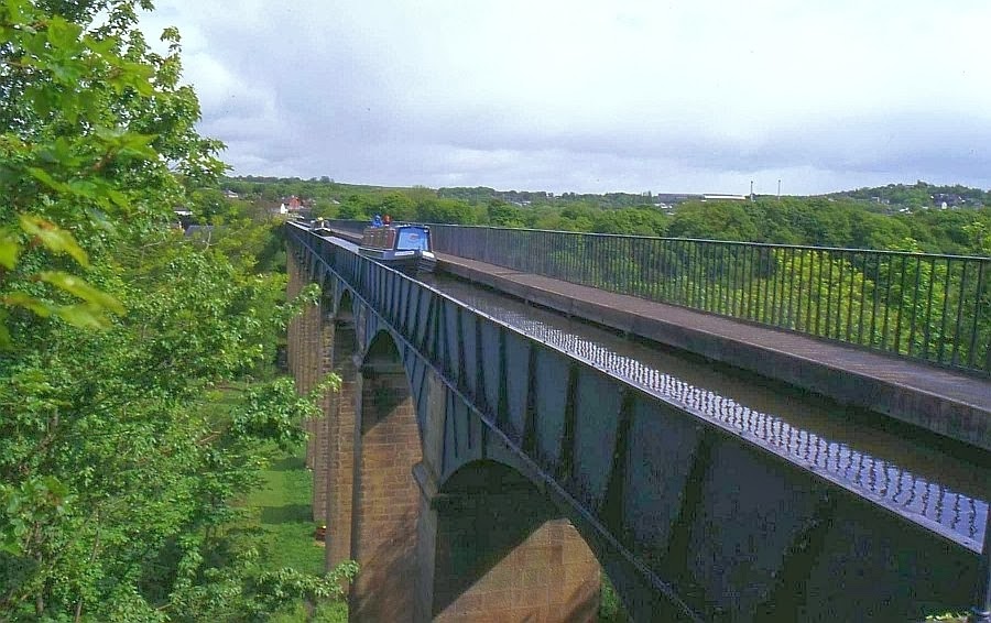 Modern European Aqueducts ~ MaSZiE