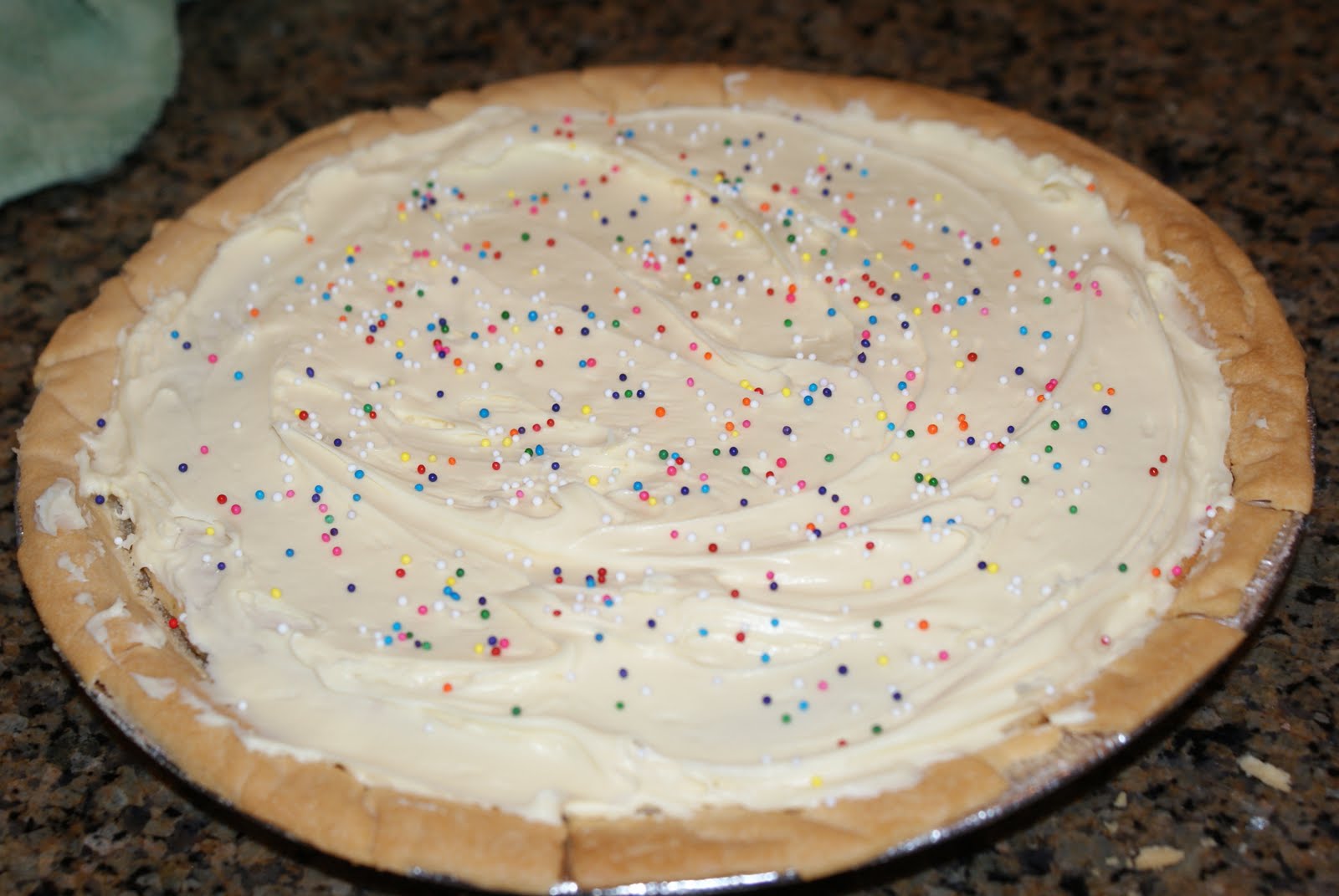 Blonde Bakers: Cookie Cake Pie