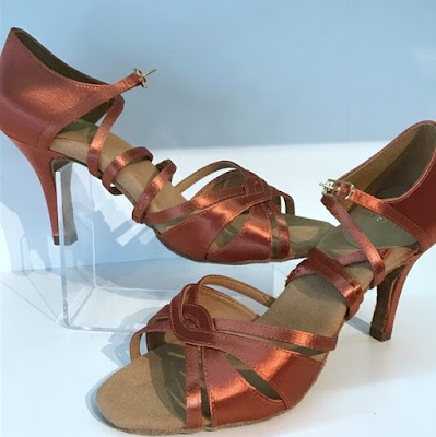 Ray Rose - najlepsze buty do tańca towarzyskiego dla wymagających tancerzy.