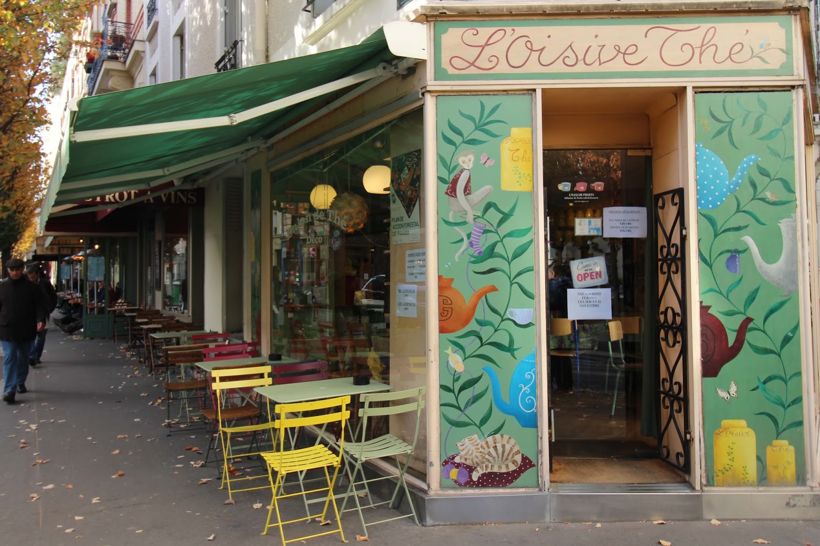 Knitting and crochet workshops and retreats: Stitching up Paris tour